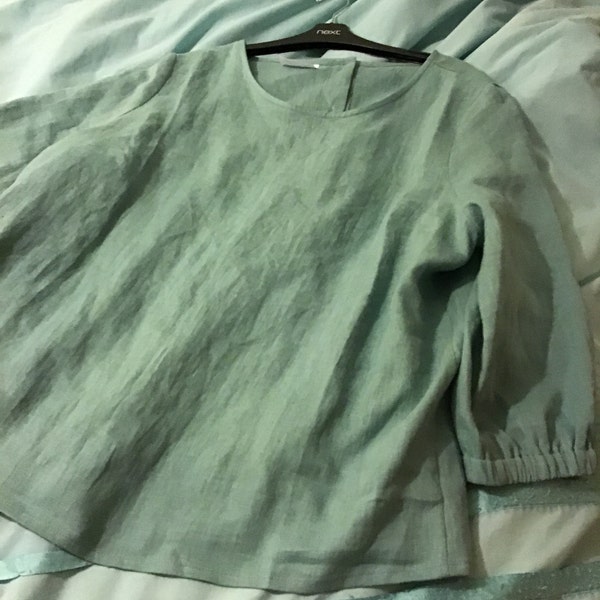 EMILY Elegant Linen Shirt With Buttons at the Back, Shirt Back Buttoned ...