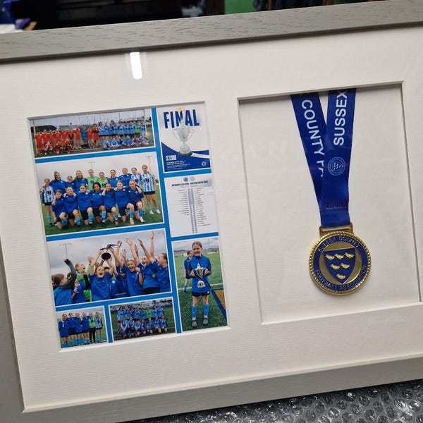 Flag Display Frame. Frame Size: 45.5x60cm. Perfect for Golf Flags and ...