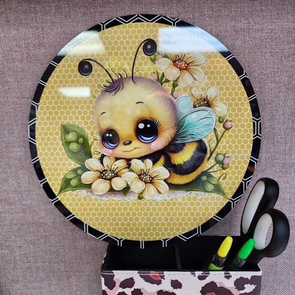 Round Bee Wreath Sign, Metal Wreath Sign, Signs for Wreaths, Door Decor ...