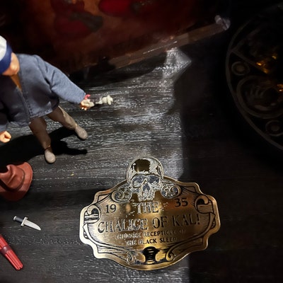 Custom SPIDER-MAN MASK Display Placard for Your Prop Cosplay - Etsy