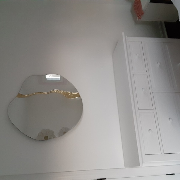 Fracture™ - Contemporary İrregular Mirror With Brass Detailed, Hand ...