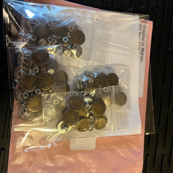 20 Transparent Plastic Buttons 20mm, Sewing Buttons, Craft Supplies ...