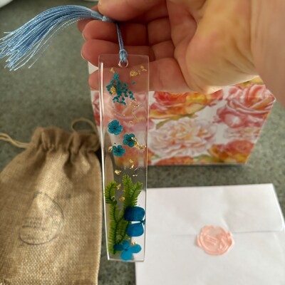 Handmade Birth Month Earrings Design 3, Real Flower Gift for Her ...