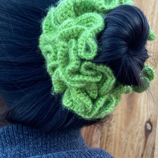 Meganfaithmakes' Seaweed Scrunchie Crochet Pattern PDF (english) - Etsy