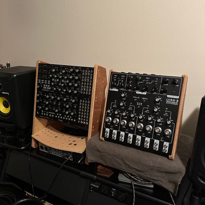 2-tier Desktop Pedalboard for Synthesizer and Effect Pedal / Desktop Effects Pedal Stand ...