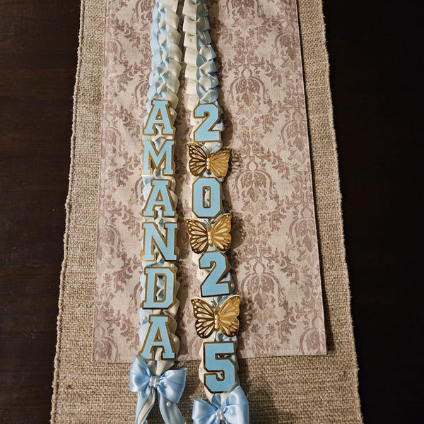 Hello Kitty Graduation Leis / Graduation Gift /dodgers Lei/ Kuromi Lei ...