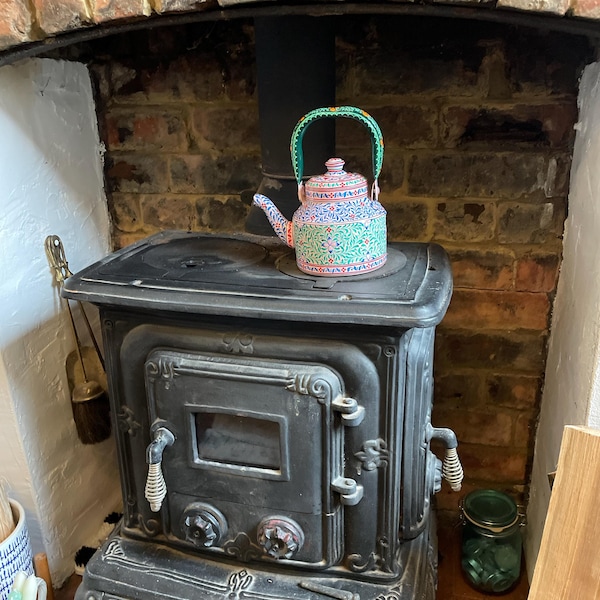 Mesh Food Screen Bug Cover and Tray Hand Painted Cloche With Round ...