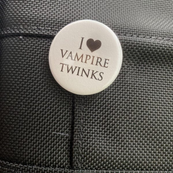 I Heart Vampires 32mm and 58mm Pins - Etsy