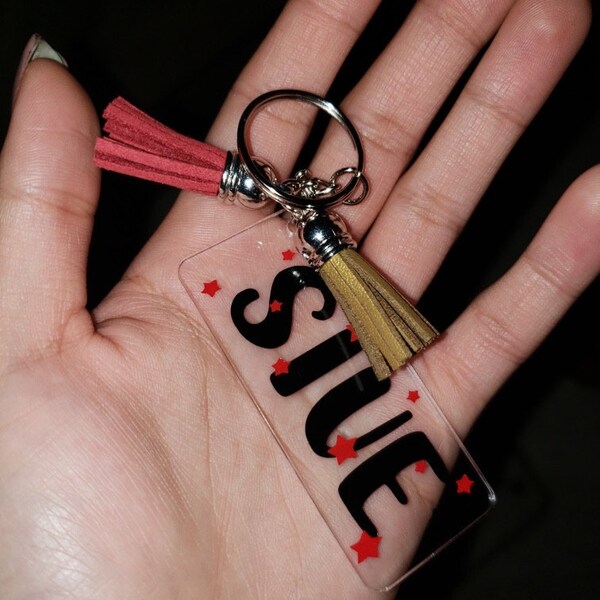 COLLEGE KEYCHAIN | All Schools Available! - Etsy