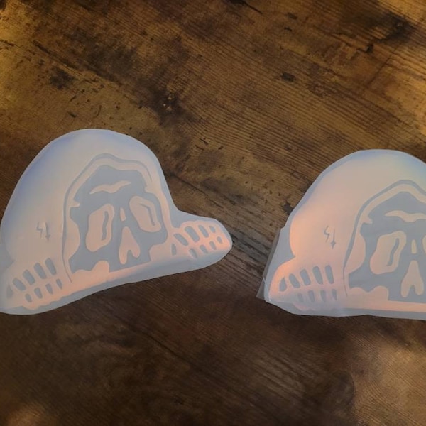 Sailor Moon Middle Finger, Anime Laptop Sticker, Anime Car Decal ...