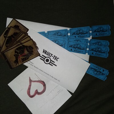 Un-official Handmade Fallout 4 Silver Shroud Calling Cards/business ...