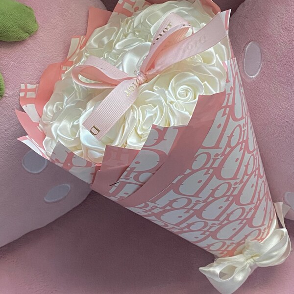 Ribbon Eternal Bouquet, Personalized Bouquet, Personalized Eternal Roses , Graduation Bouquet ...