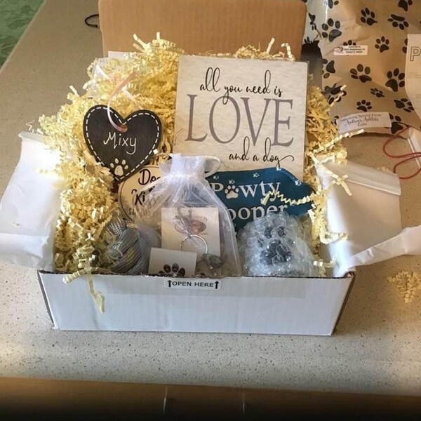 Dog Lover Gift Box, Customized Dog Owner Gift Basket, New Dog Gift, Pet ...