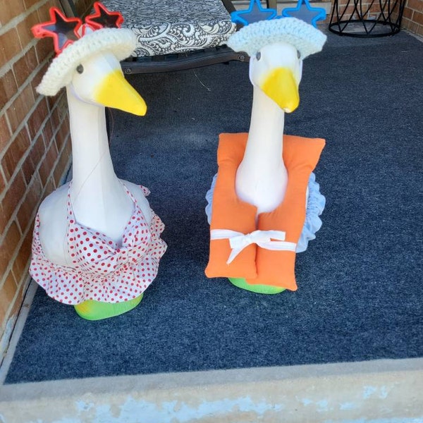 Best Dressed Goose Geese Clothes Outfit 25-27 LARGE Back to School ...