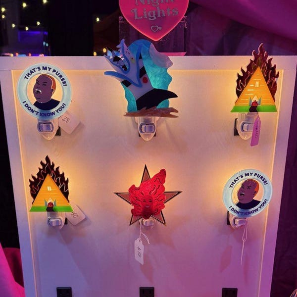 Night Light Display Board for Retail, Vendors, Craft Shows, 12 Outlet ...