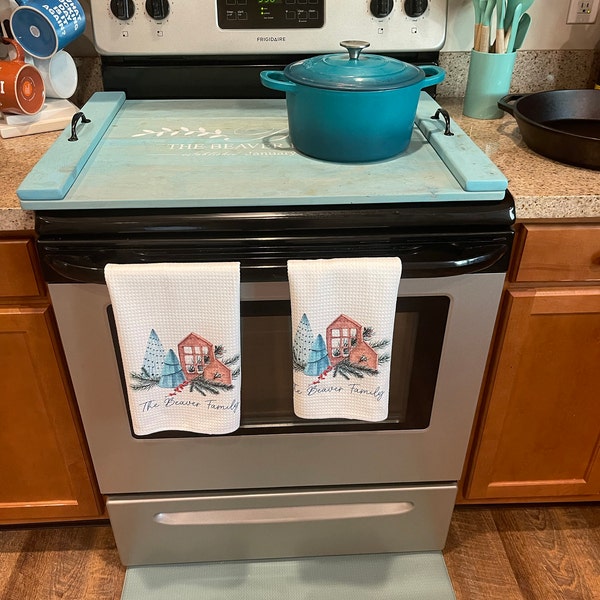 Personalized Christmas Wreath & Home for Holidays Set, Monogram ...