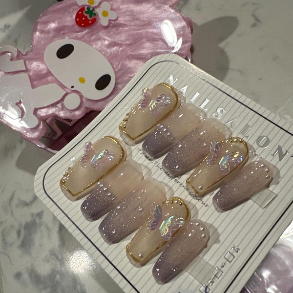 Shimmering Cat-eye Tip Nails With 3D Butterfly/coffin Fake Nails With ...