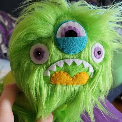 Blue Alien Jake - Etsy