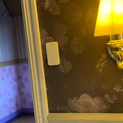 Miniature Power Outlet and Light Switches 6pc 1:12, Dollhouse Furniture ...
