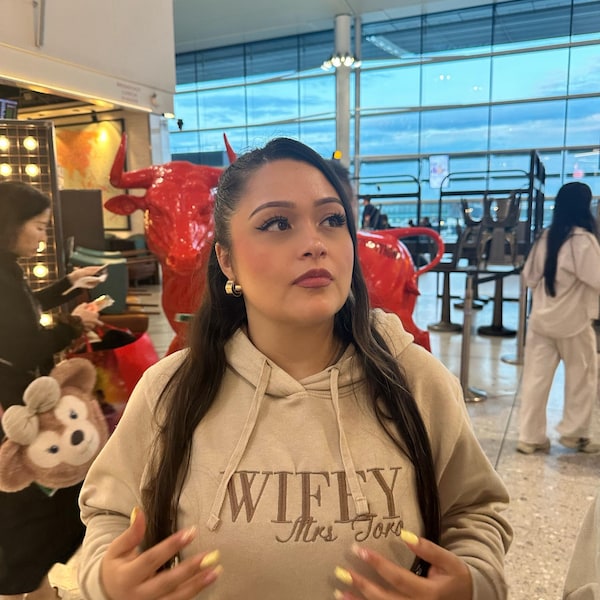 Custom Embroidered Beauty Tunic, Salon Uniform, Lash Nail Tech Make up ...