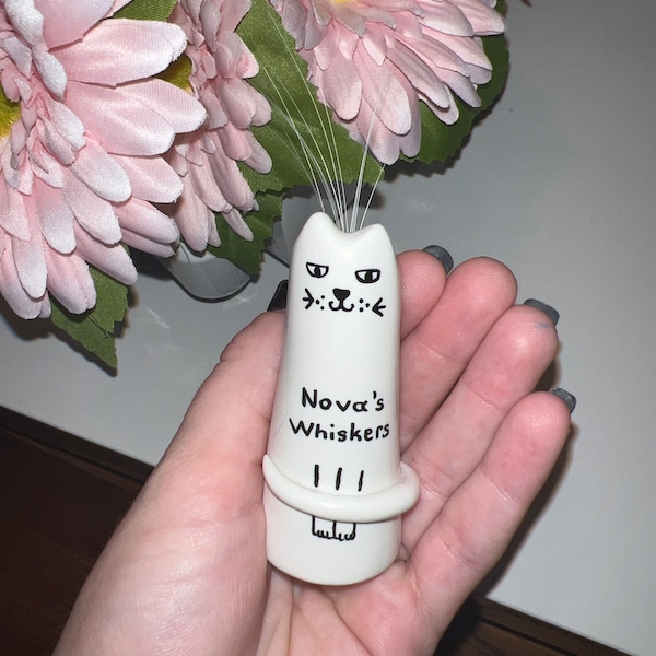 Cat Tiny Modern Vase / Tiny Mini Vase / Cat Lover Gift / Mini Bud Vase ...
