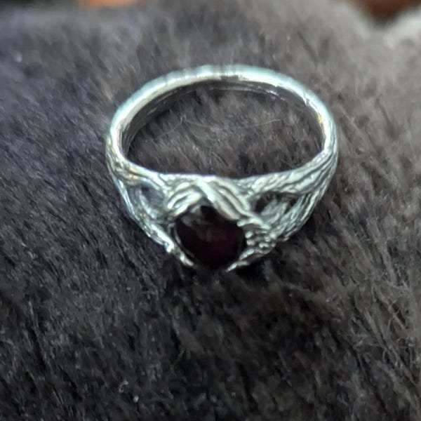 Vine Inspired Ring - Cabochon Garnet Jewelry - Sterling Silver Leaf ...