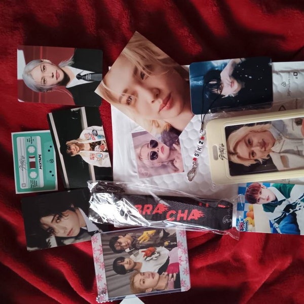 STRAY KIDS Photo Card Holder SKZOO Skz - Etsy
