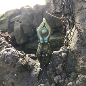 Gaia Story Goddess Statue statue, Figurine, Gaea, Earth Goddess, Mother ...