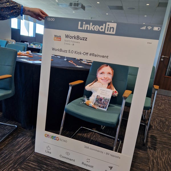 Customisable Social Media Selfie Frame Bespoke Instagram Effect ...