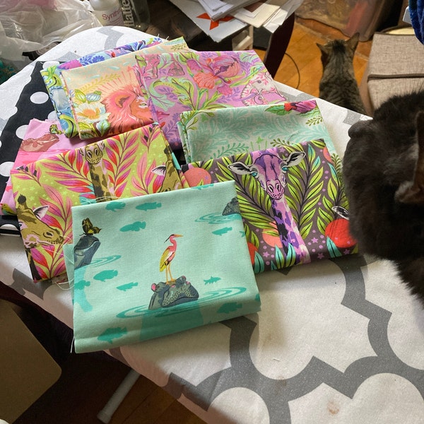Tula Pink Everglow Animals 8 Fat Quarter Bundle - Etsy