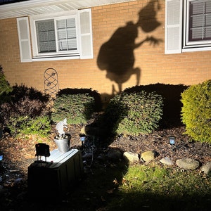 Mini Stranger Things Demogorgon Metal Yard Stake - Etsy