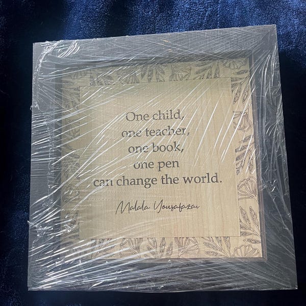 Family Reunion Gift: Custom Wooden Family Tree - Handmade Wooden Family ...