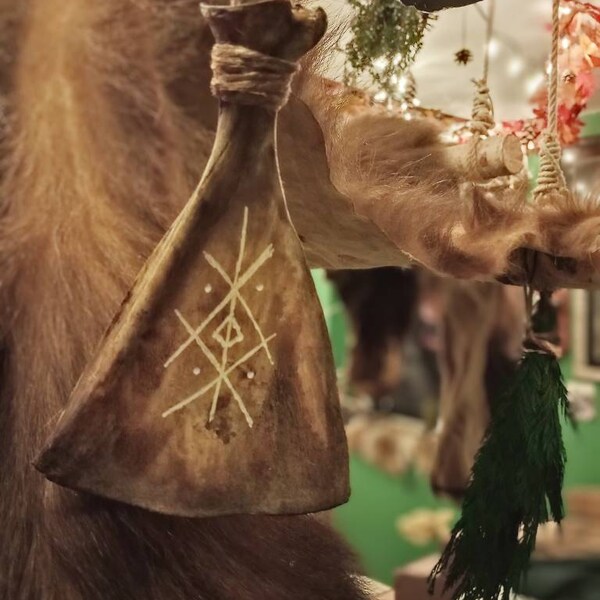 Made to Order : Primitive Sigil Deer Jawbone Ritual Knife - Etsy