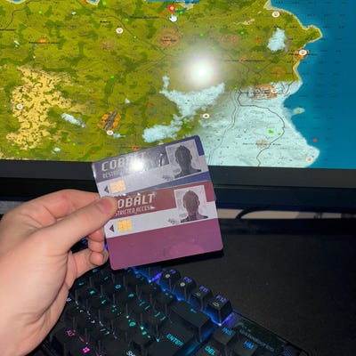 Rust USB Keycard 16GB - Etsy