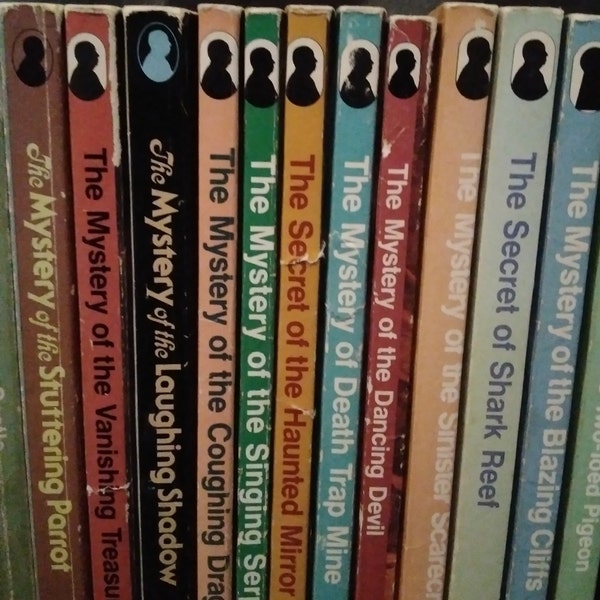 Vintage Scholastic Book Stack, 1960's and 1970's, 26 Soft Covers ...