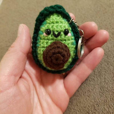 Avocado Keychain Crochet Pattern - Etsy