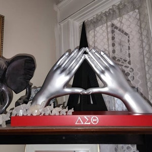 Pyramid Hands Figurine With Engrave Delta Sigma Theta Symbols - Etsy