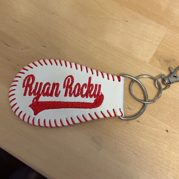 Personalized Baseball Keychain - Etsy