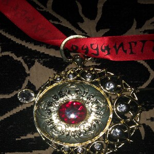 Bayonetta Cosplay Umbran Watch | Etsy