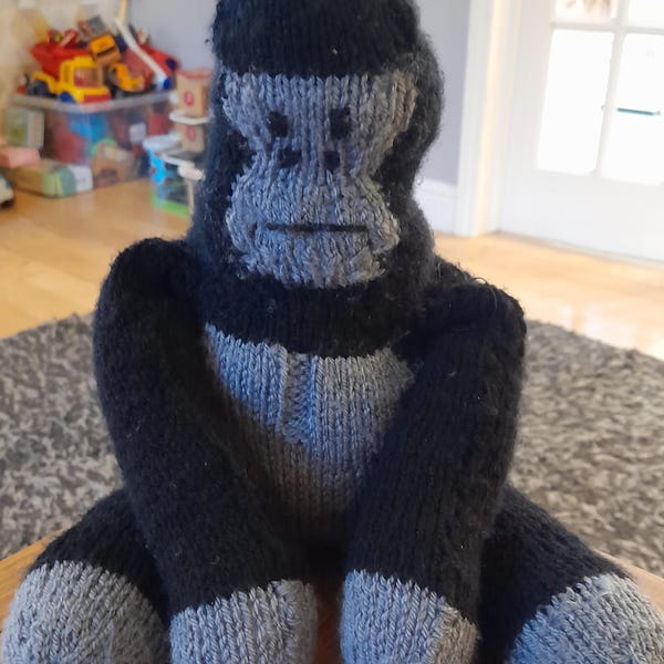 Simon the Gorilla - Digital PDF Knitting Pattern - Etsy