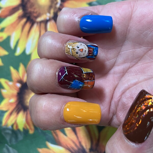 Scarecrow Press on Nails |fall Nails | Autumn Nails | Autumnal ...