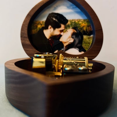 Custom Melody Music Box / Personalized Music Box With a Custom - Etsy