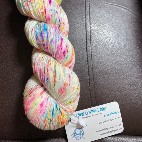 Hand Dyed Yarn, Superwash Merino Wool, Fluorescent Speckled Yarn ...