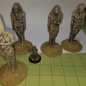 Temple Facade and Statues D&D Fantasy Terrain 28-32mm Miniature - Etsy