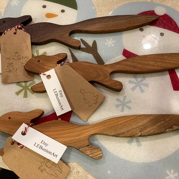 Wooden Squirrel Oven Rack Push Pull Stick, Handcrafted Kitchen Tool ...