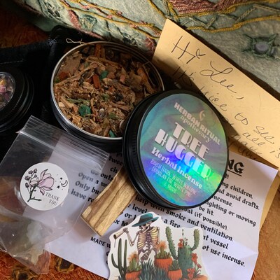 WITCH KIT Beginner Witch Kit Witch Supplies Crystals, Salts, Herbs and ...