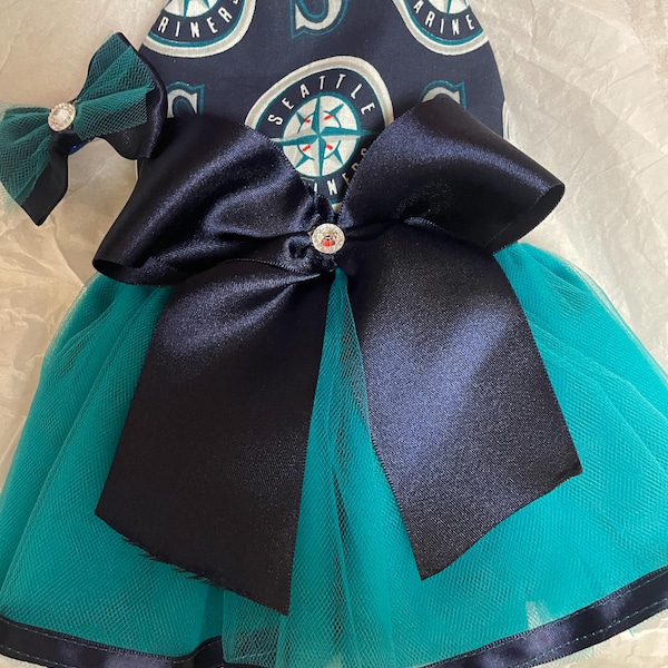 Seattle Seahawks Dog Vest Pet Coat Outfit - 2 Layers of Fleece - Etsy