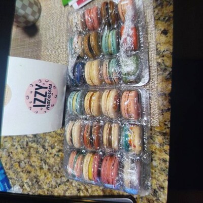 Izzy French Macarons Surprise Me Flavors Assorted Standard Packaging ...
