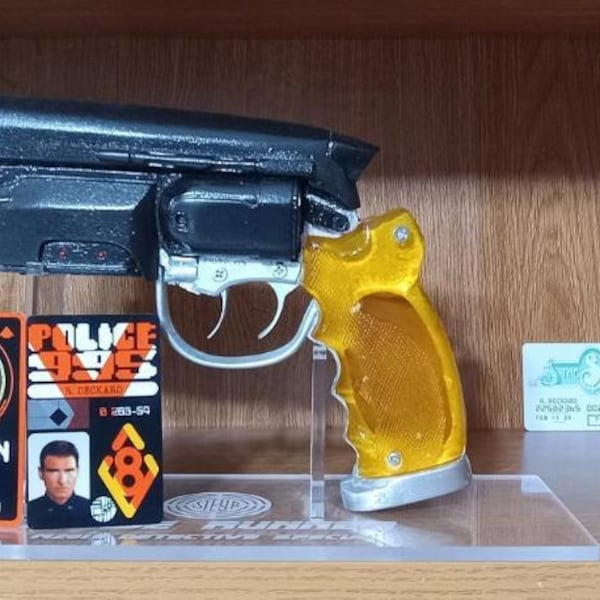 Blade Runner Rick Deckard Wallet Card Set - 2019 Movie Prop Cards (6 ...