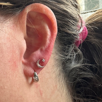 18g Dainty Starburst Piercing single, Screw Ball End Piercing, 925 ...